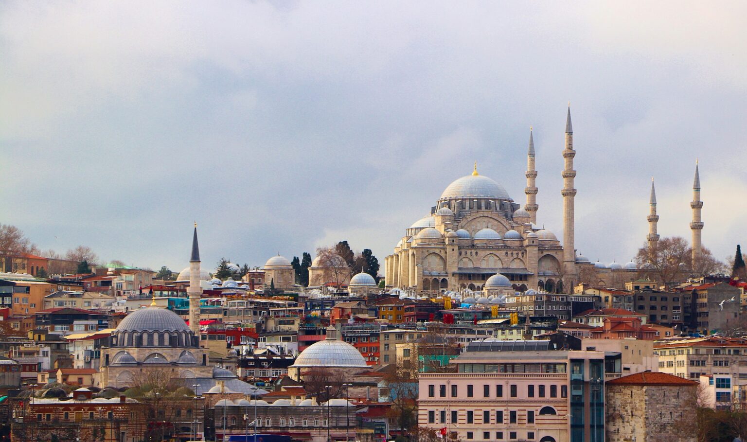 Als Turkse Nederlander naar Turkije: zelfcensuur voor een fijne vakantie?