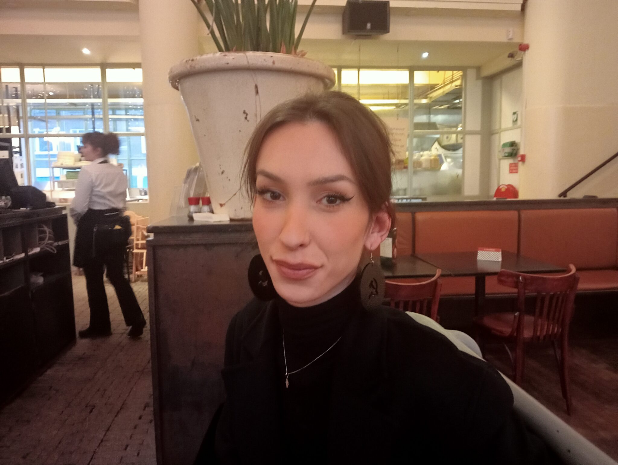 Rebekka Timmer wil links links houden. ‘De liberale democratie is een ...