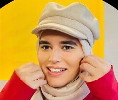 Afra Nur Doludizgin, auteur op de Kanttekening