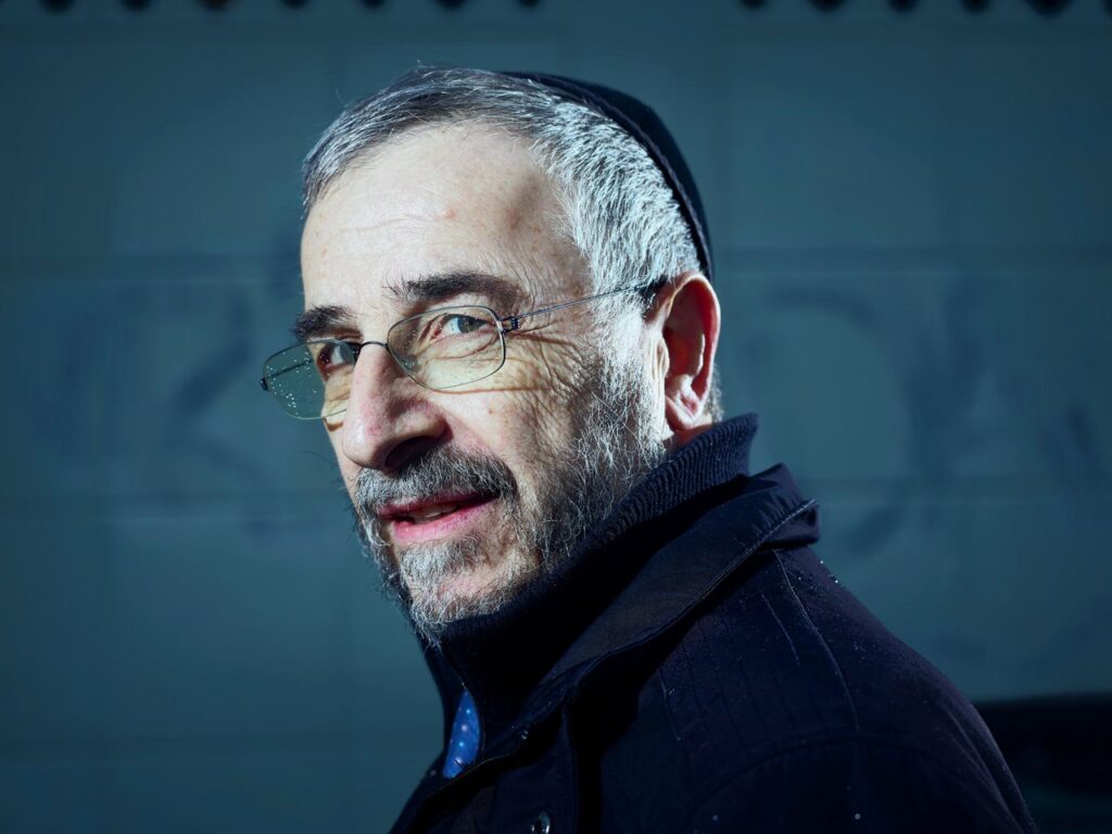 ‘Ik voel mij meer verbonden met moslims dan met christenen’