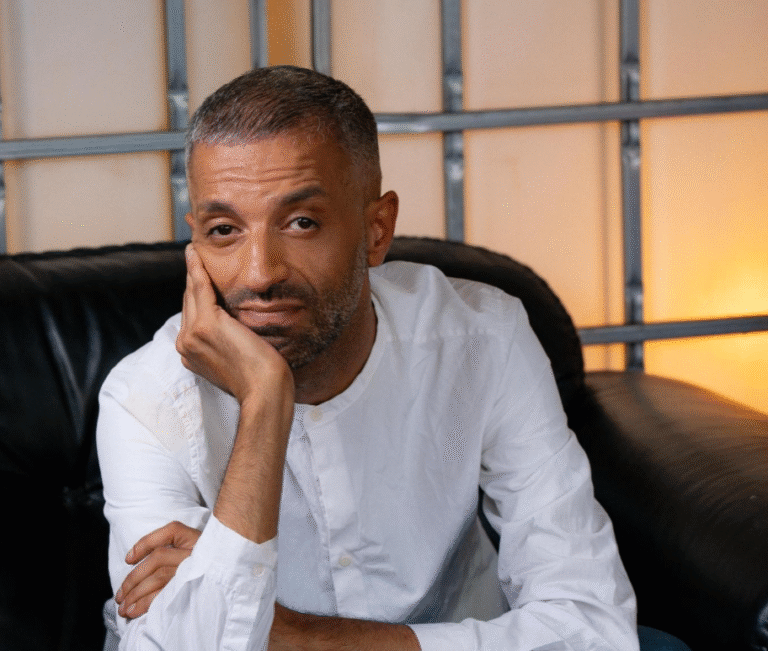 Tofik Dibi (BIJ1): 'Fuck die NAVO-norm. Geen cent naar oorlog' - de ...